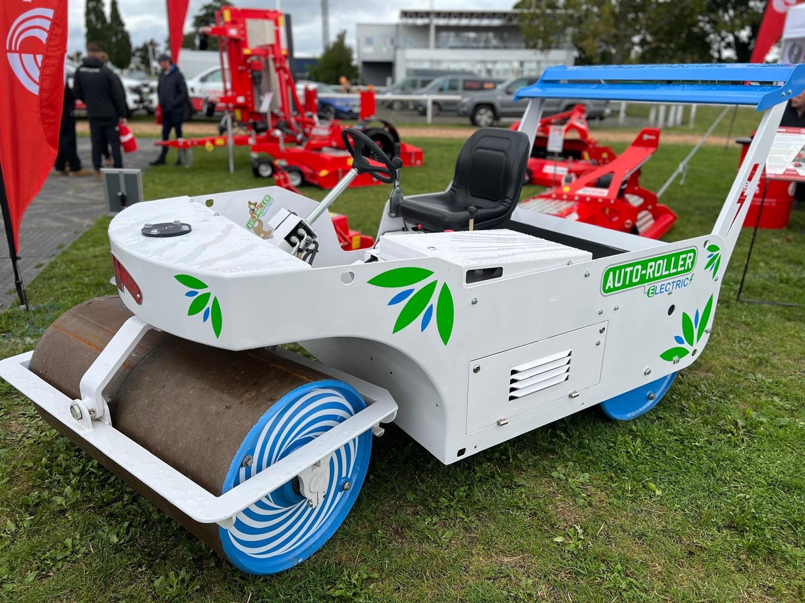 Auto-Roller Unveils Electric Roller | TurfCareBlog